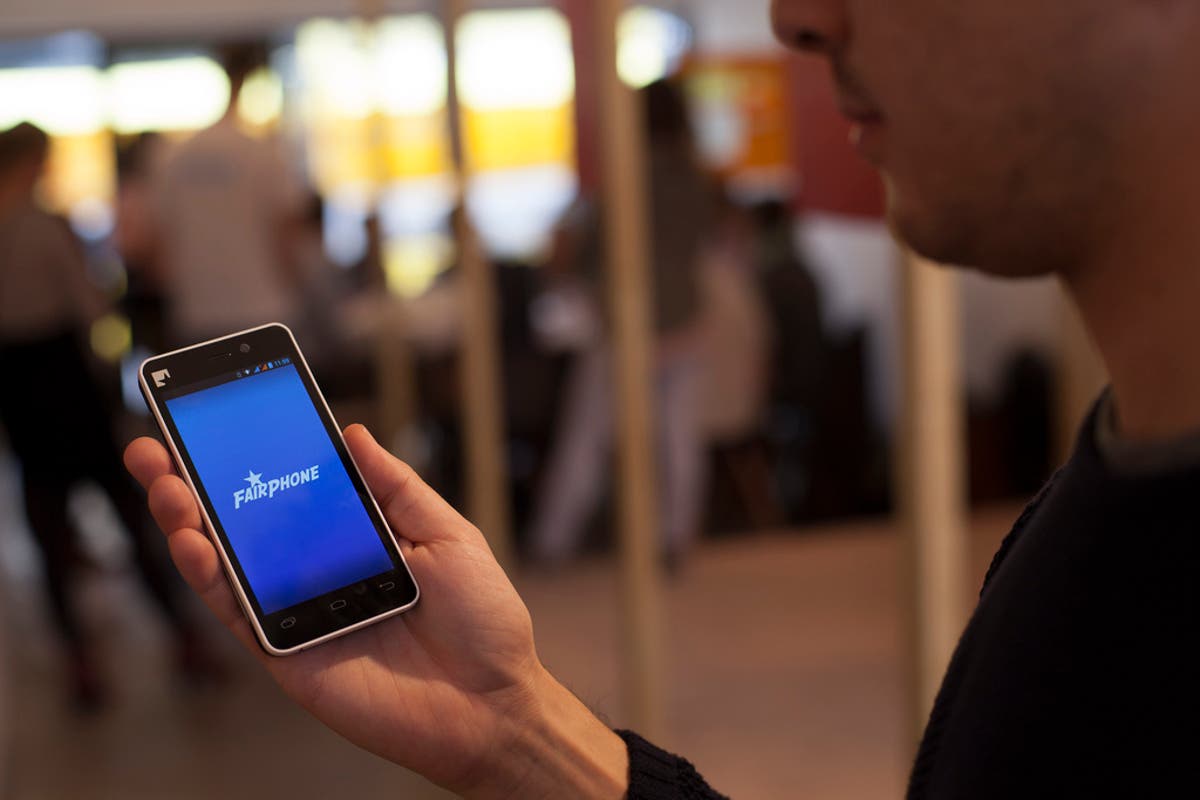 Fairphone, the world's first 'ethical smartphone', launches in London ...