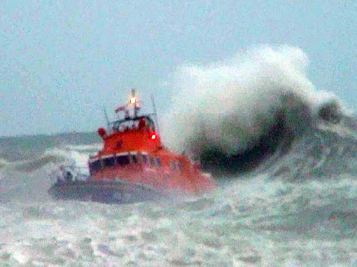 Rescuers call off search for 14-year-old Dylan Atkins lost at sea off ...