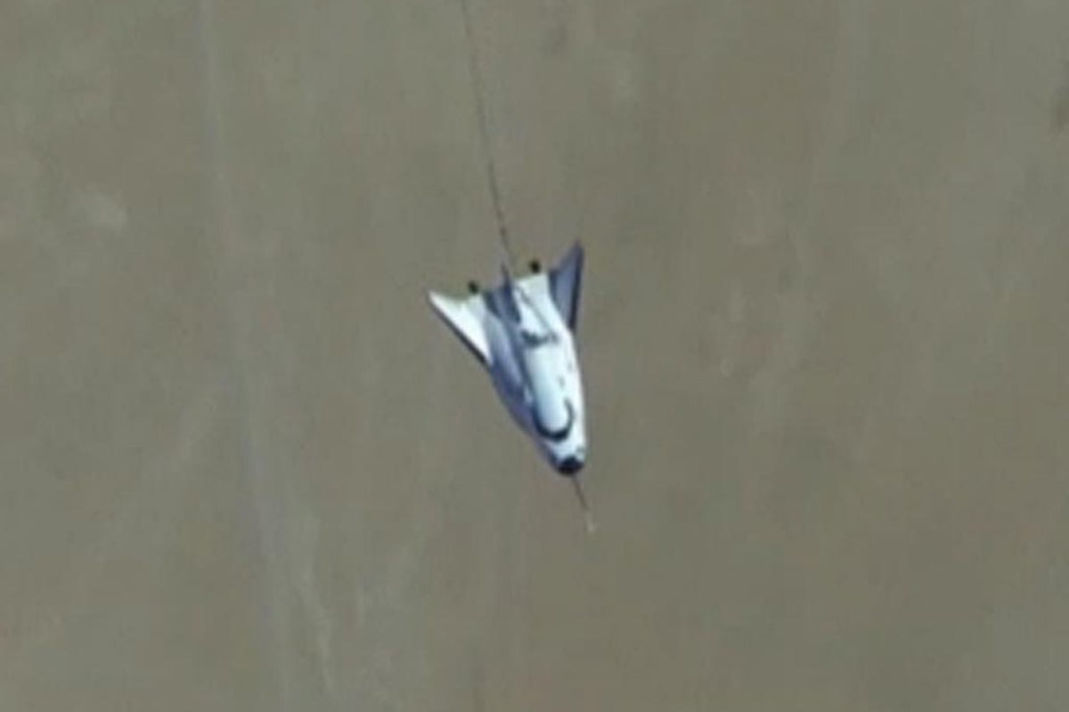 Video: Unmanned space shuttle makes first test flight | The Independent ...