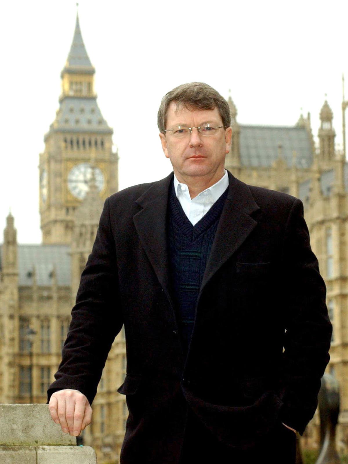 David Cameron signs up Lynton Crosby full time to work on Tory general ...