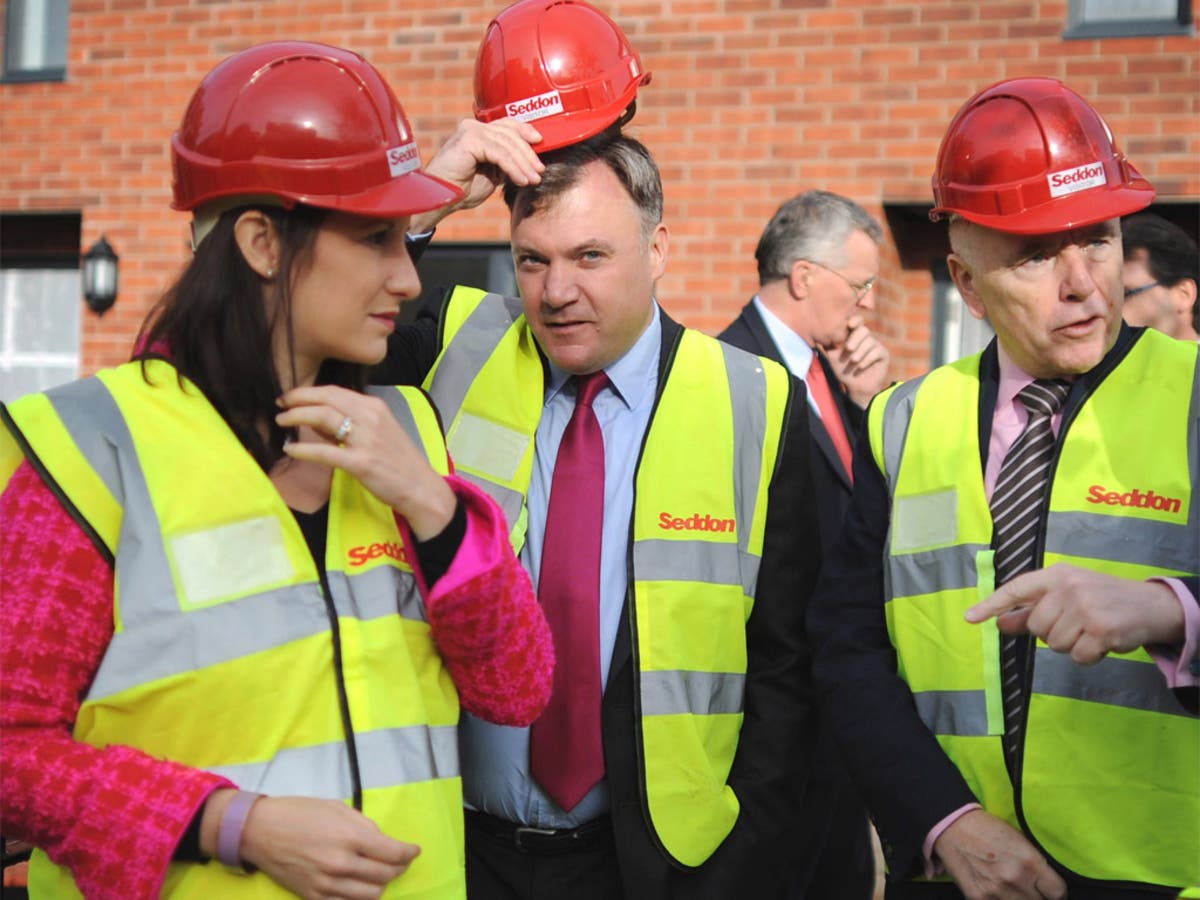 Labour pledges billions to build 200,000 new homes per year if it wins ...