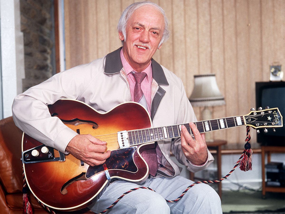 Stan Stennett: Actor, comedian and musician whose varied career took in ...