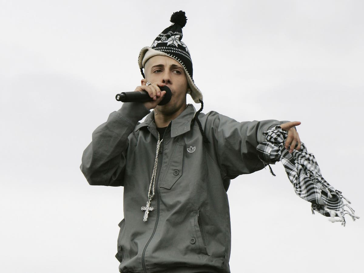 N-Dubz rapper 'recovering well' after being kicked in the face by horse ...