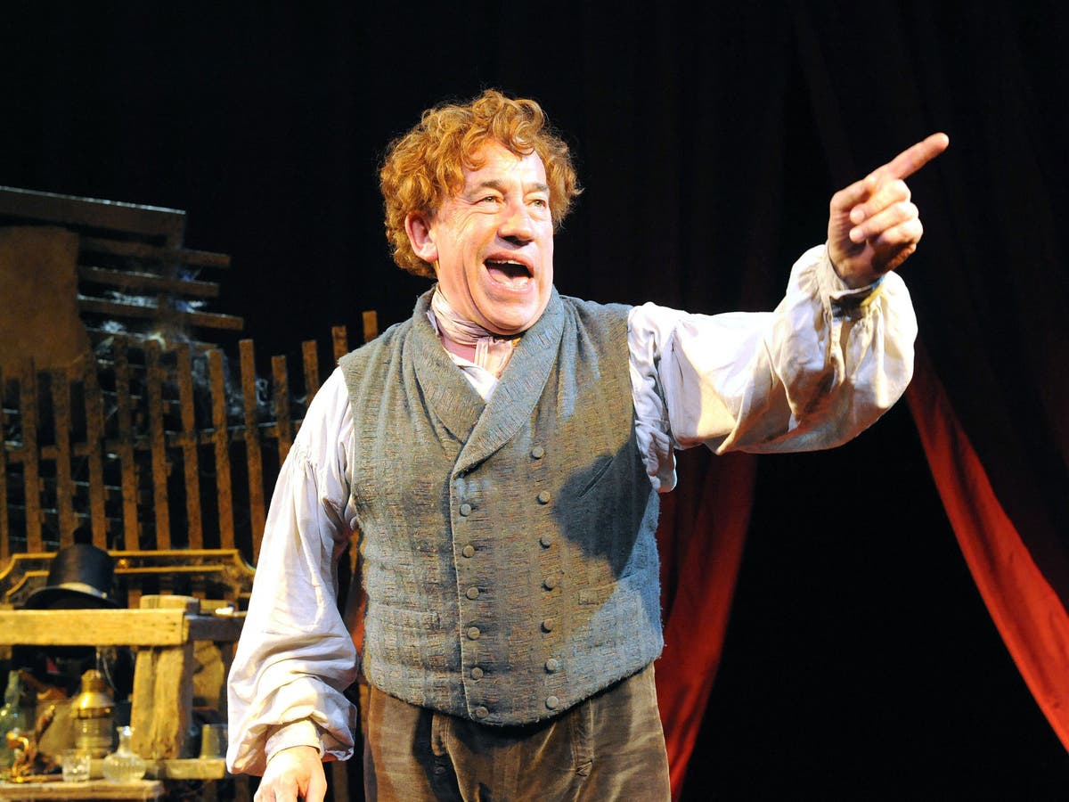 Simon Callow calls for more Shakespeare to be taught in schools | The ...