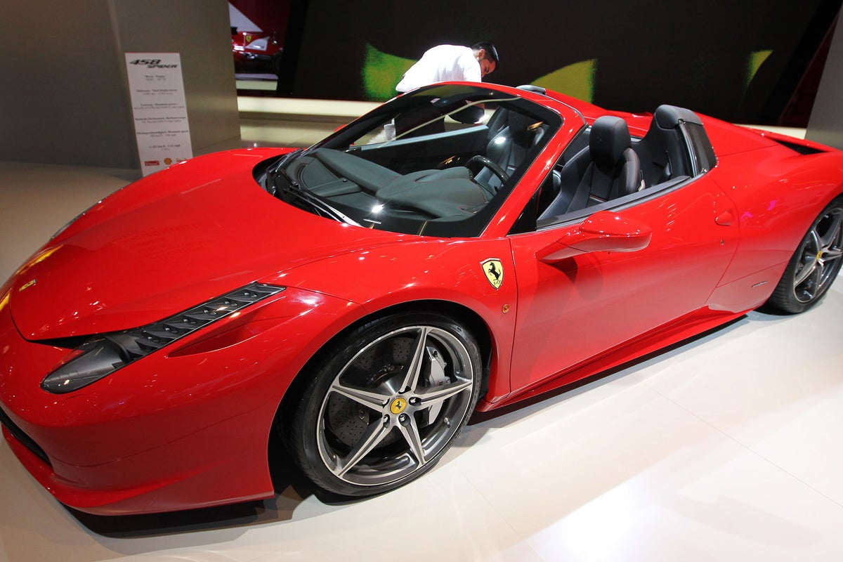 Ferrari 458 recalled over fears people can't escape the boot | The ...