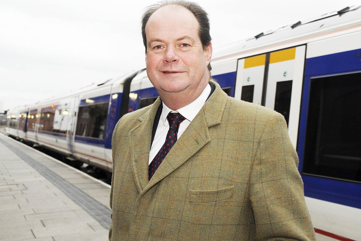 Stephen Hammond: Tory MP vows to challenge Theresa May's Brexit policy ...