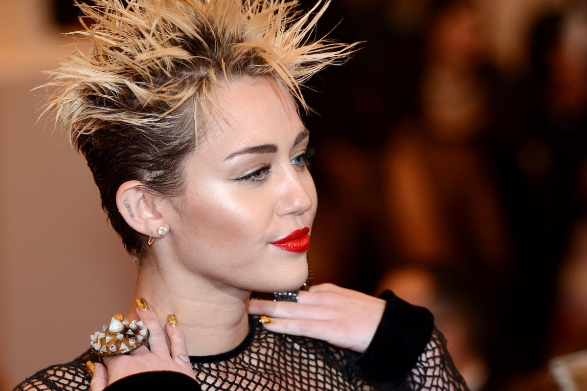 Miley Cyrus: The one outfit not even her manager approves of | The ...