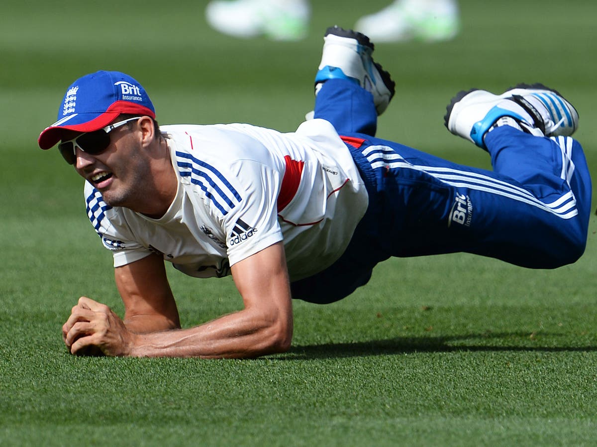 Steven Finn celebrates England recall by signing new three-year ...