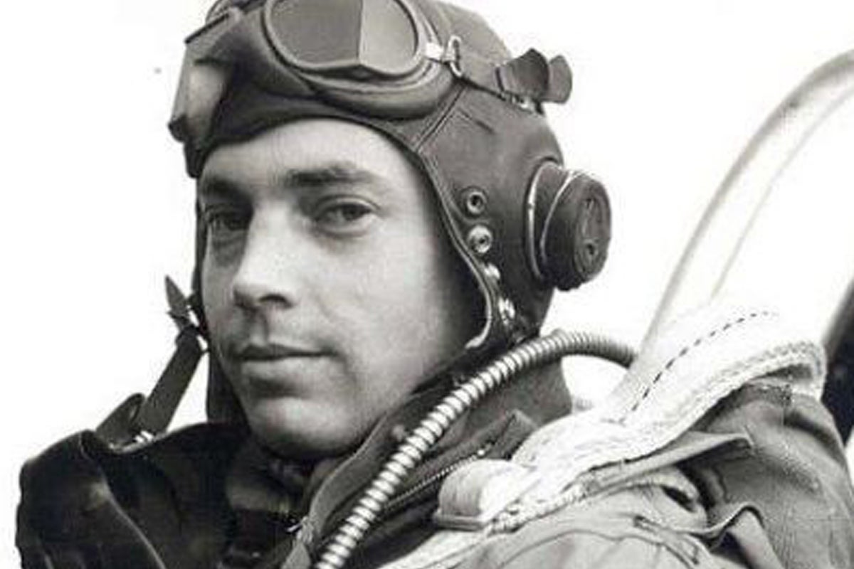 Captain William Overstreet: Pilot who claimed to have chased a German ...