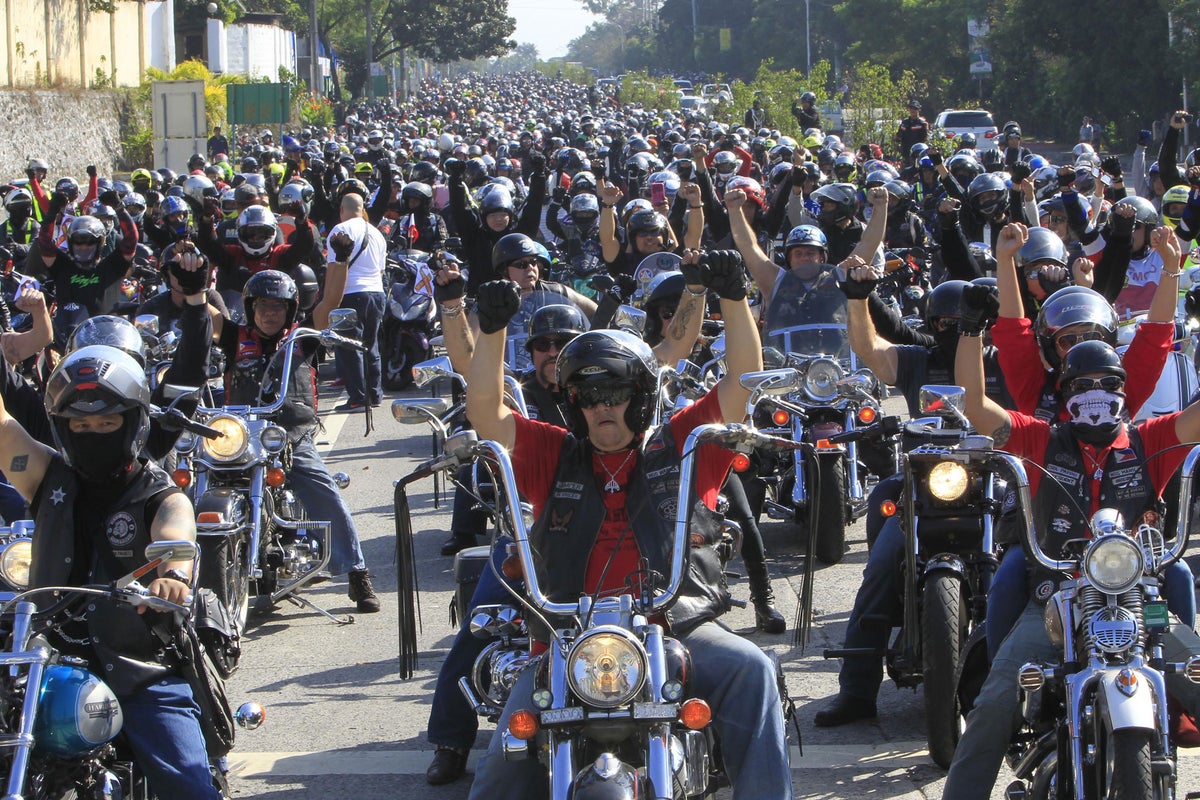 Thousands of bikers protest in Manila | The Independent | The Independent