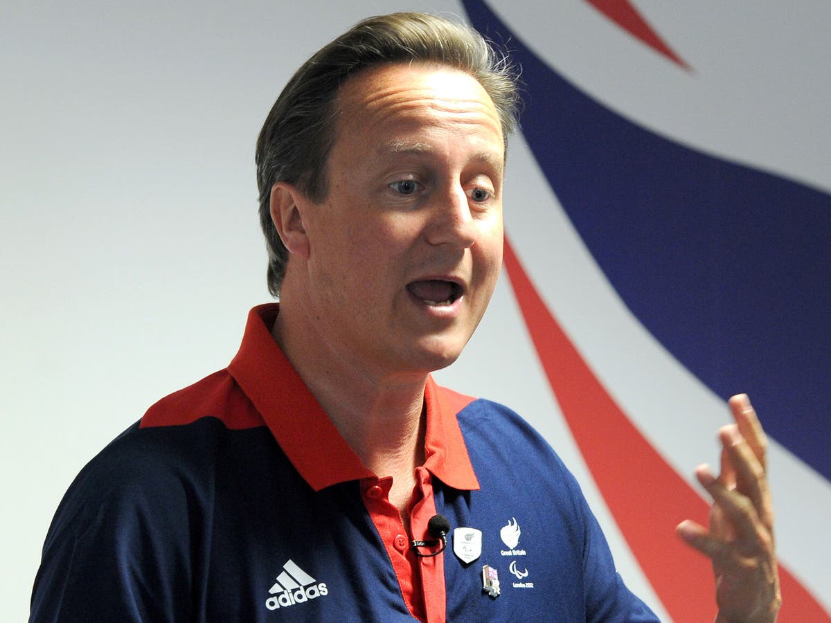 David Cameron evokes his heritage as he tells Scots 'we want you to ...
