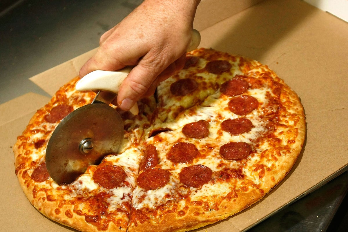 Children being targeted by junk food ads during family television shows ...