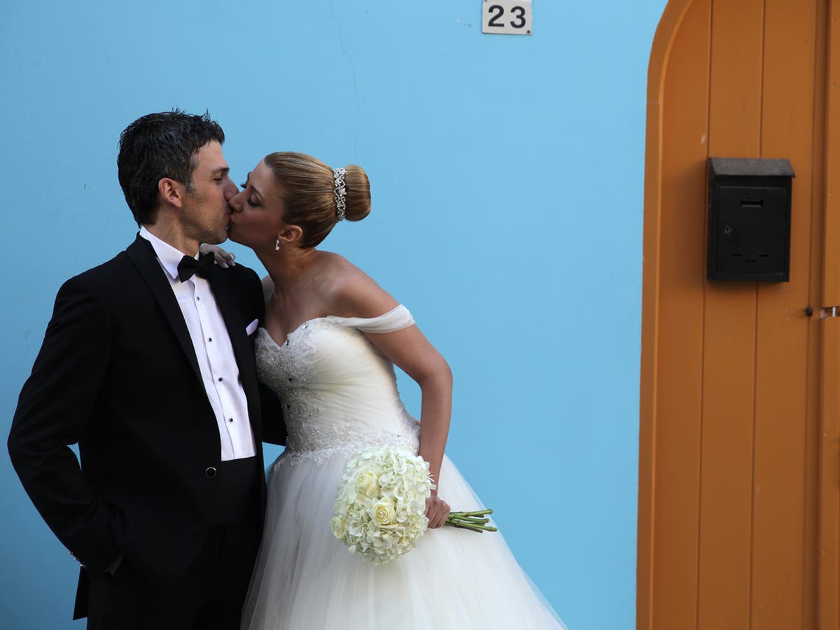 Adultery may be the key to a long, happy marriage, psychologists claim ...