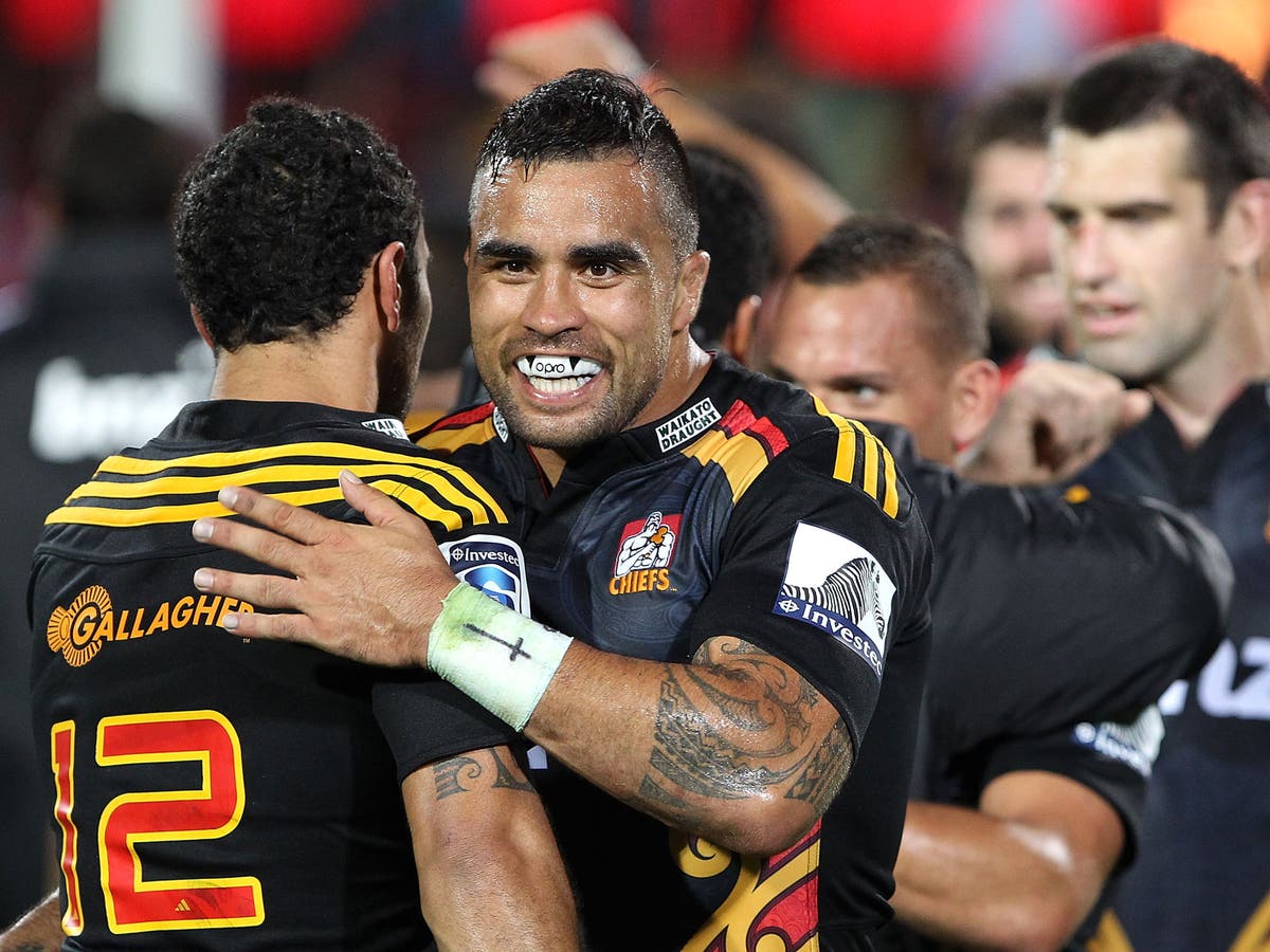Super Rugby 2014: Chiefs open title defence with 18-10 victory over New ...