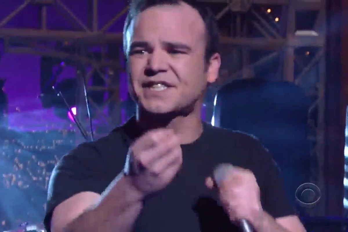 Future Islands deliver jaw-dropping performance of Seasons on David ...
