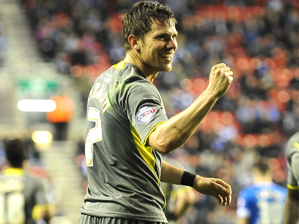 Championship round-up: Dean Hammond's late leveller keeps long ...