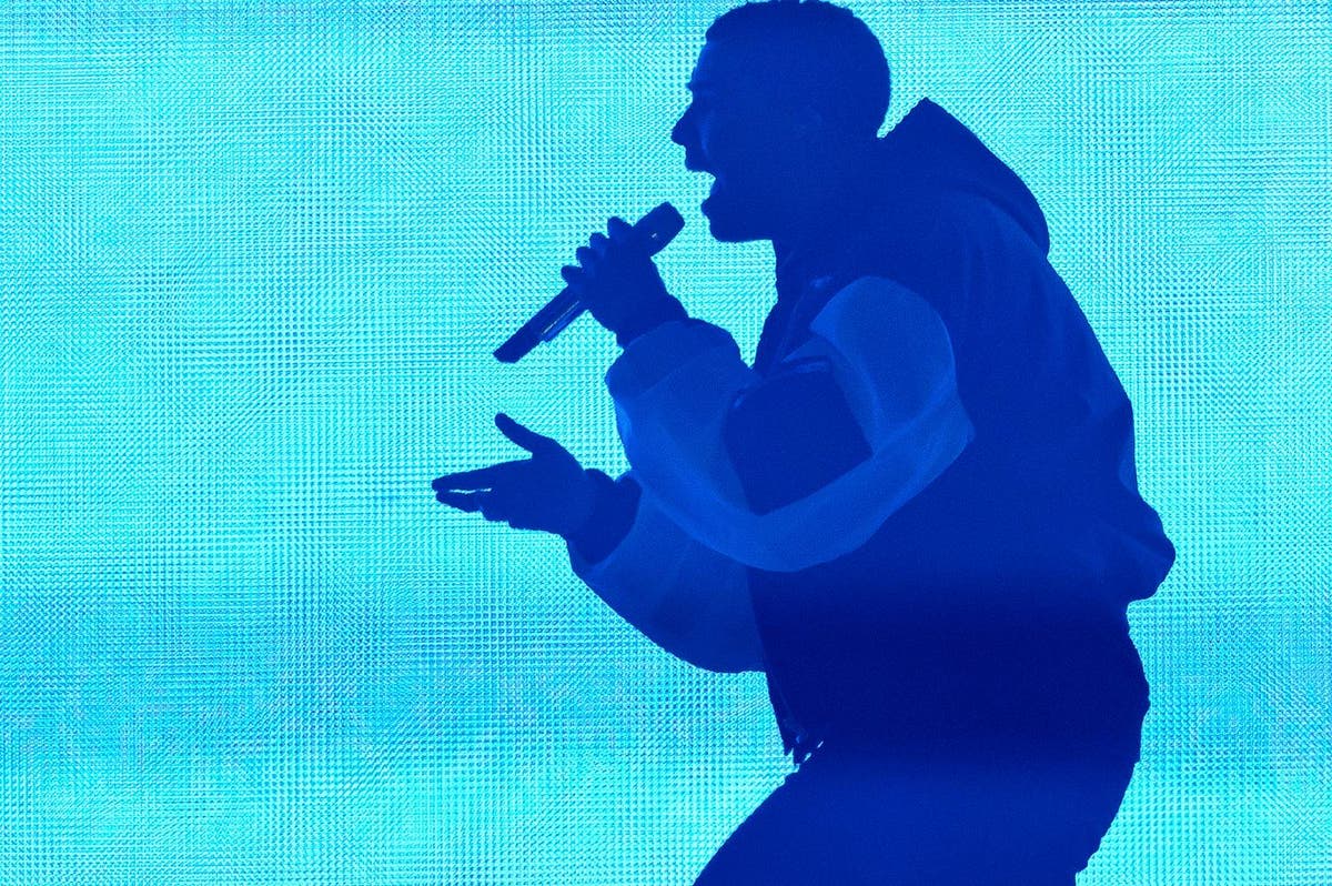 Listen: Drake debuts new track "0 to 100/The Catch Up" on Soundcloud ...