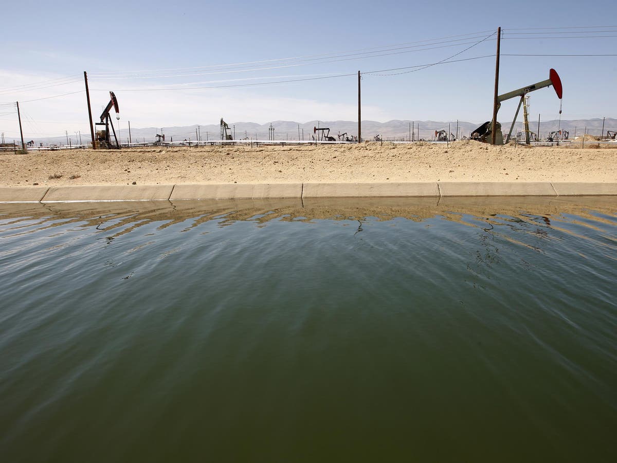 Fracking and earthquakes: Scientists link rise in seismic activity in ...