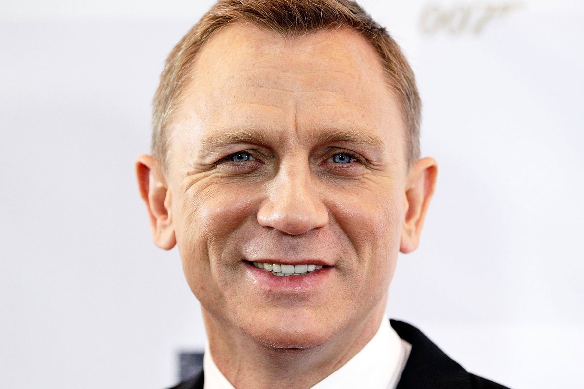 Bond star Daniel Craig departs The Whole Truth days before shooting set ...