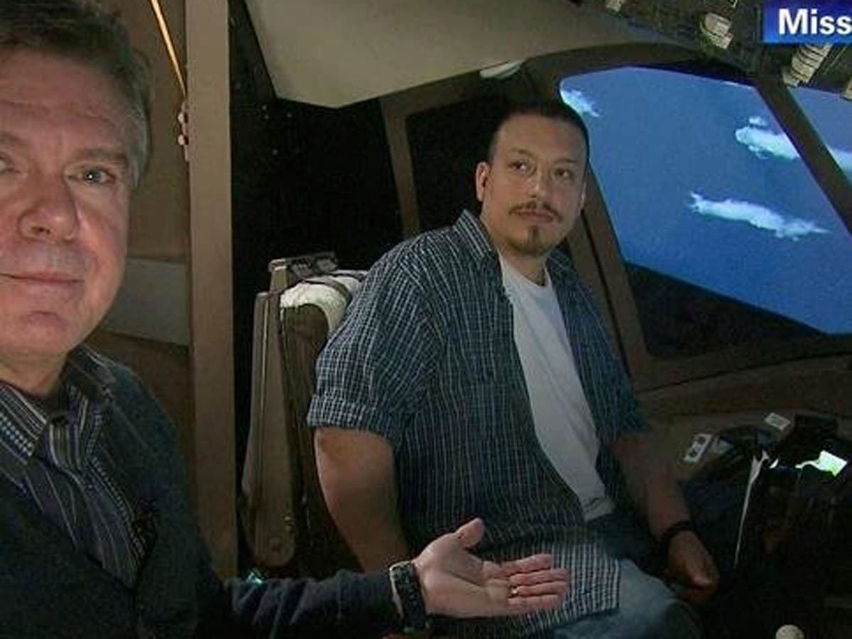 Missing Malaysia Airlines flight MH370: Flight simulator instructor who ...