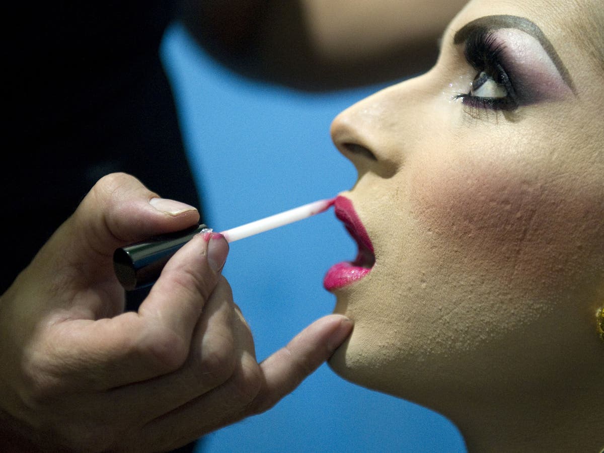 3D makeup printer: 'Mink' creates custom cosmetics in any shade of ...