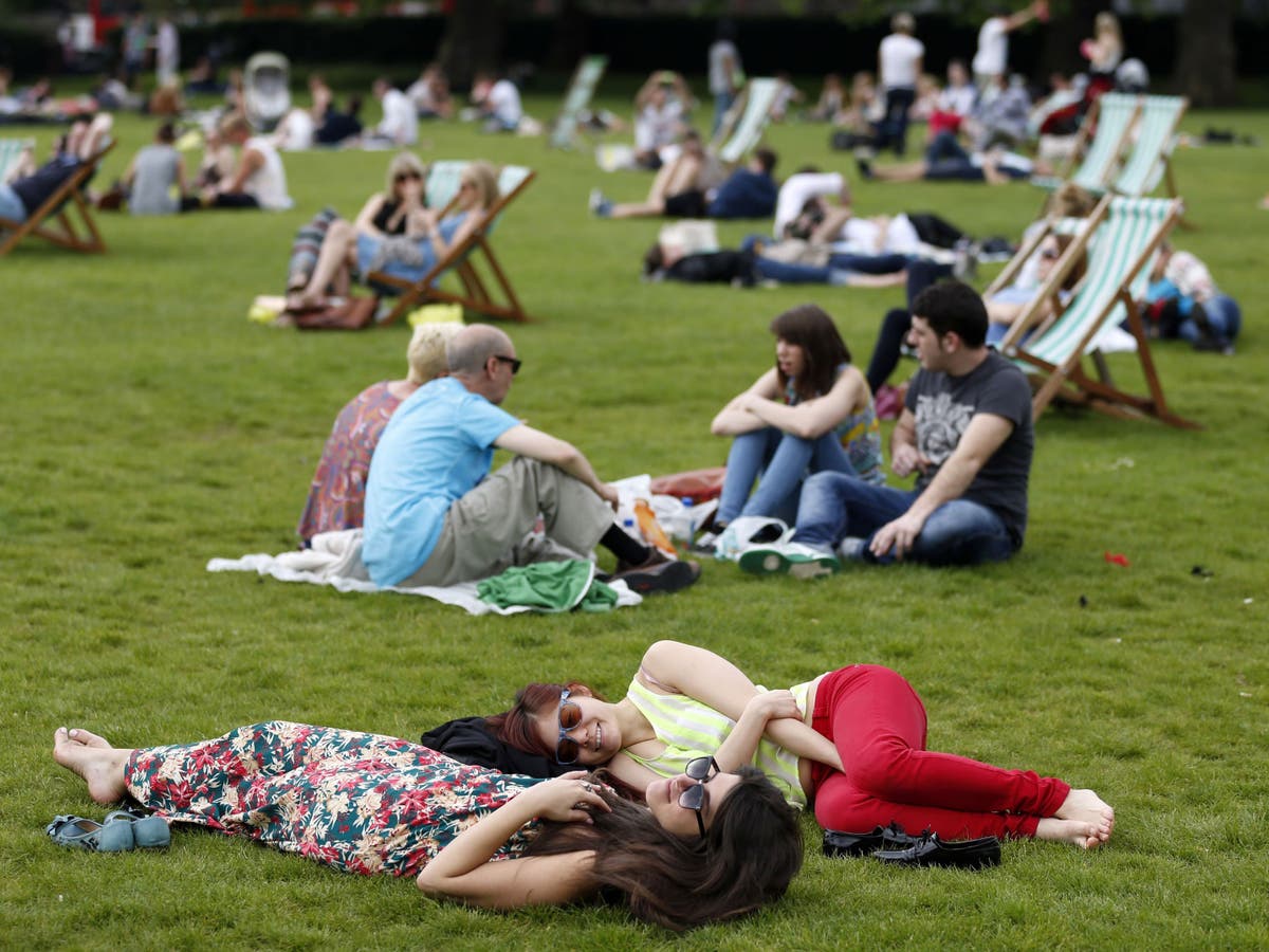UK weather: Hottest day of the year so far to be topped by sizzling ...
