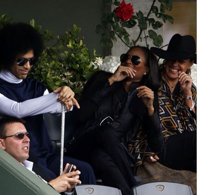 Prince watches the French Open: Singer spends match wielding silver ...