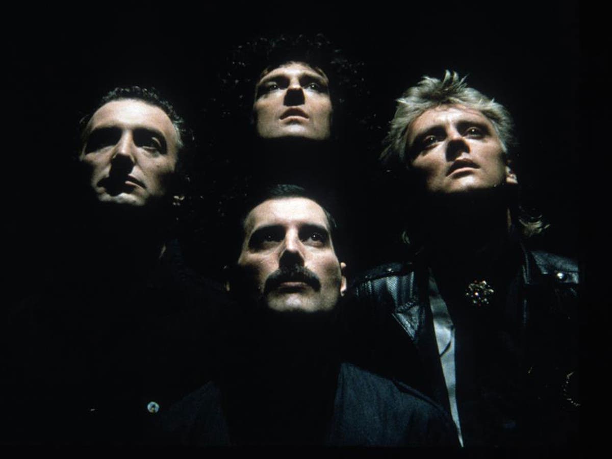 Video: Bohemian Rhapsody light show | The Independent | The Independent