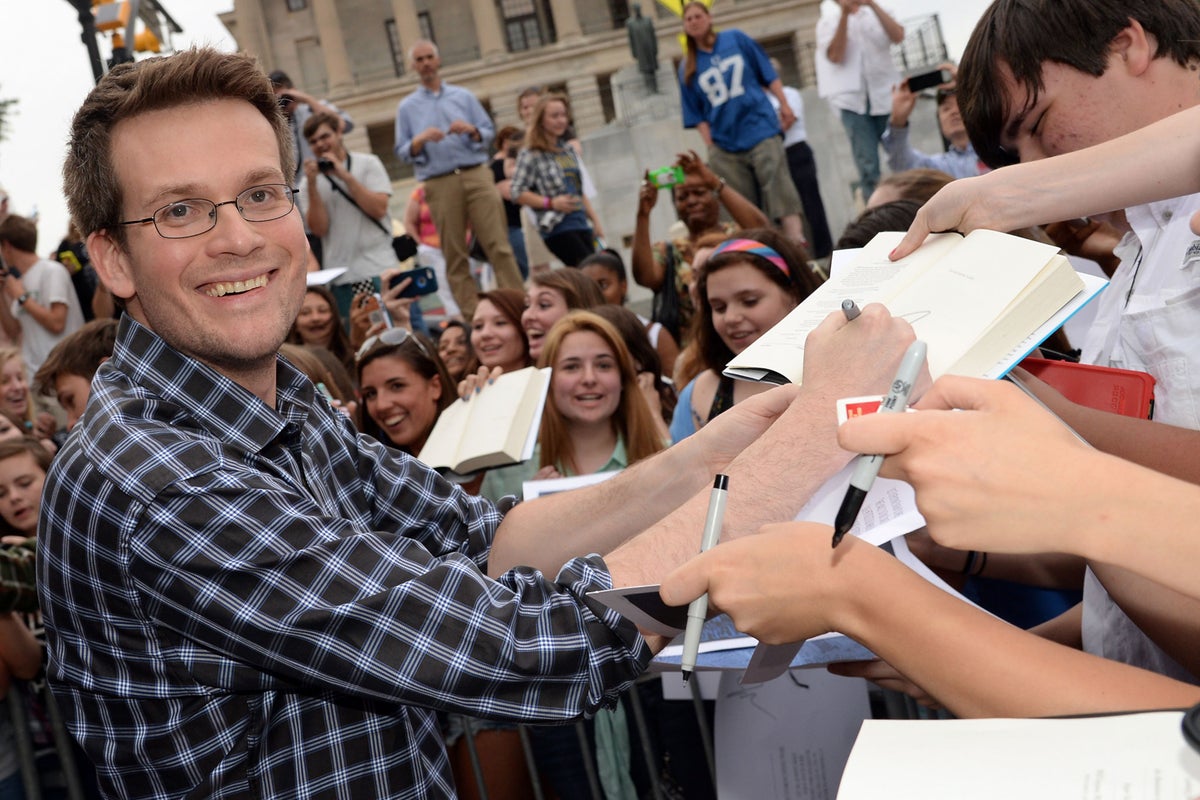 Author John Green hits back as his novel The Fault in Our Stars is ...