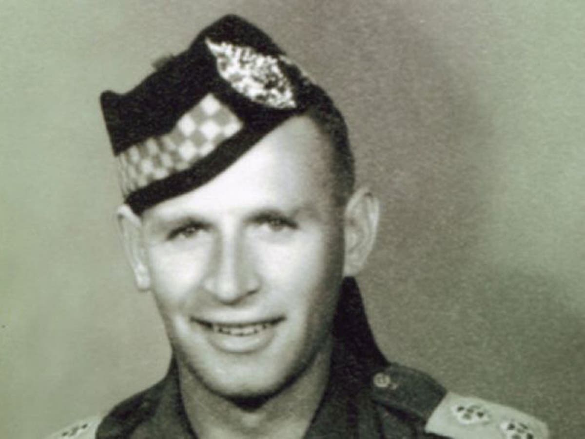 Major Duncan McMillan: Argyll and Sutherland Highlander decorated for ...