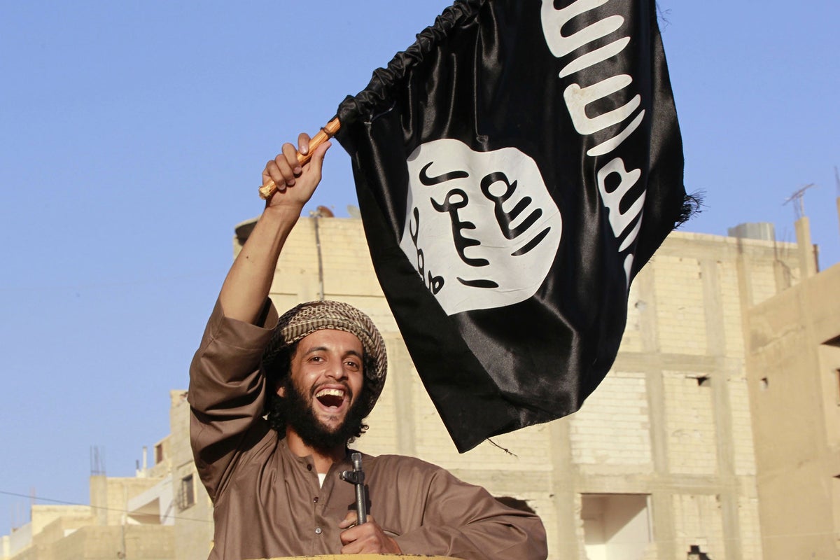 Isis 'tourist guide': British jihadist Abu Rumaysah publishes e-book ...