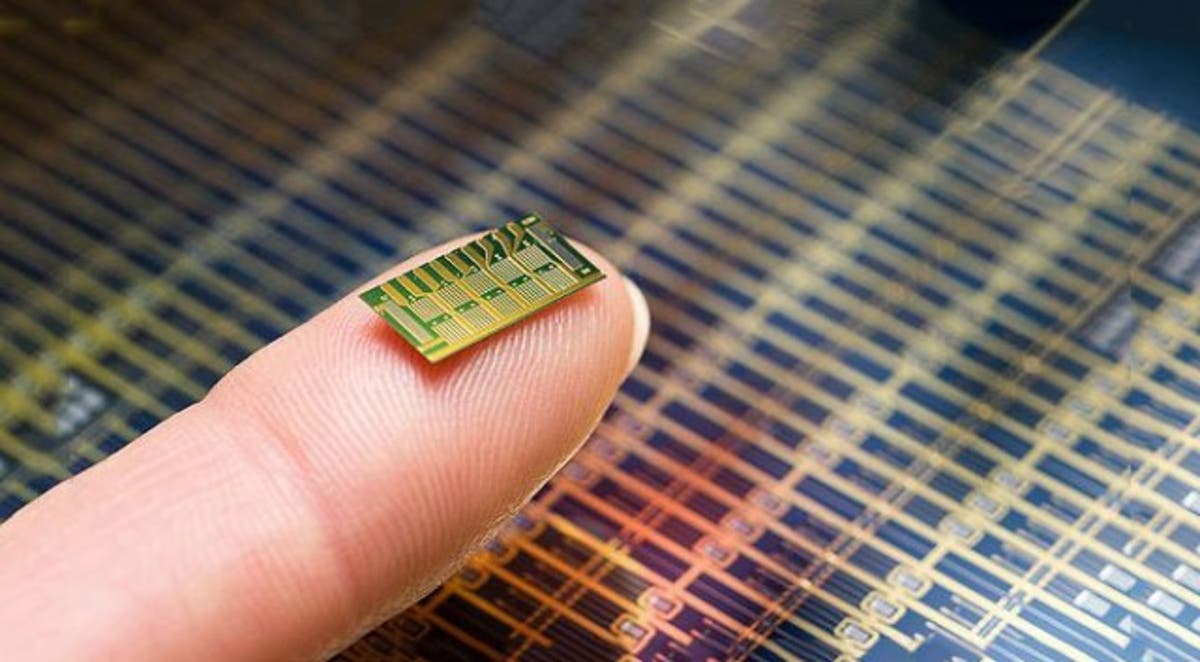 Remote-controlled contraceptive chip that lasts for 16 years to go on ...