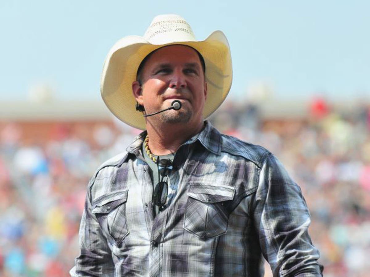Garth Brooks cancels television appearances in the wake of Ferguson ...