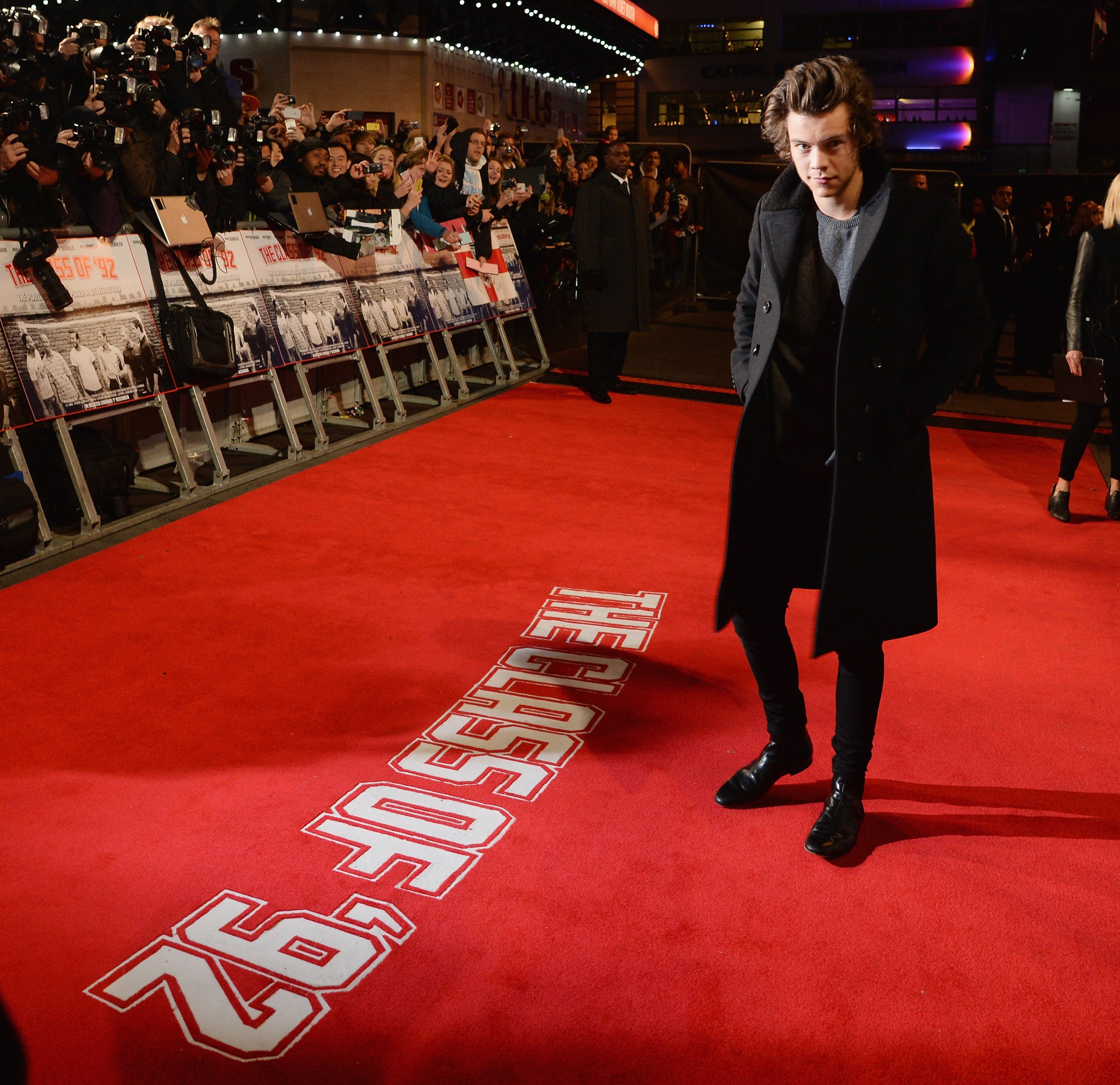 Harry Styles is not quitting One Direction, his people say, rejecting ...