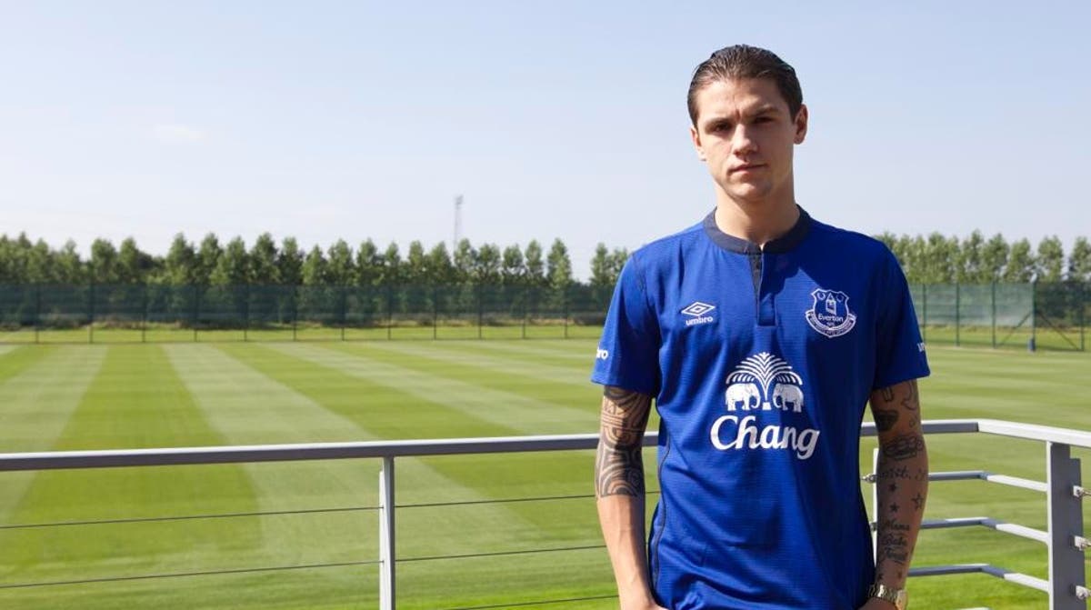 Everton transfer news: Everton confirm Muhamed Besic capture on five ...