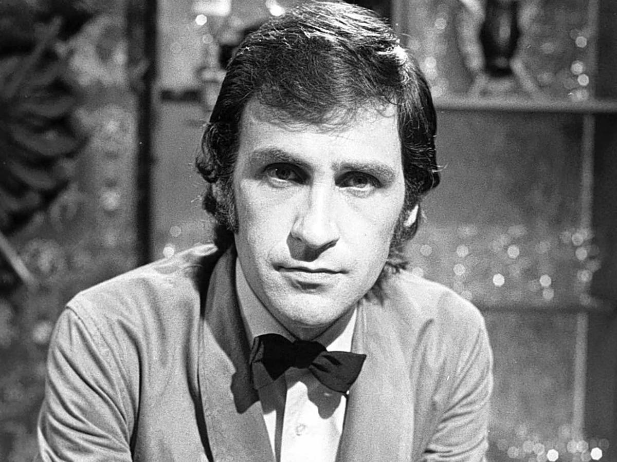 Ray Lonnen: Debonair stage and television actor who played coppers and ...