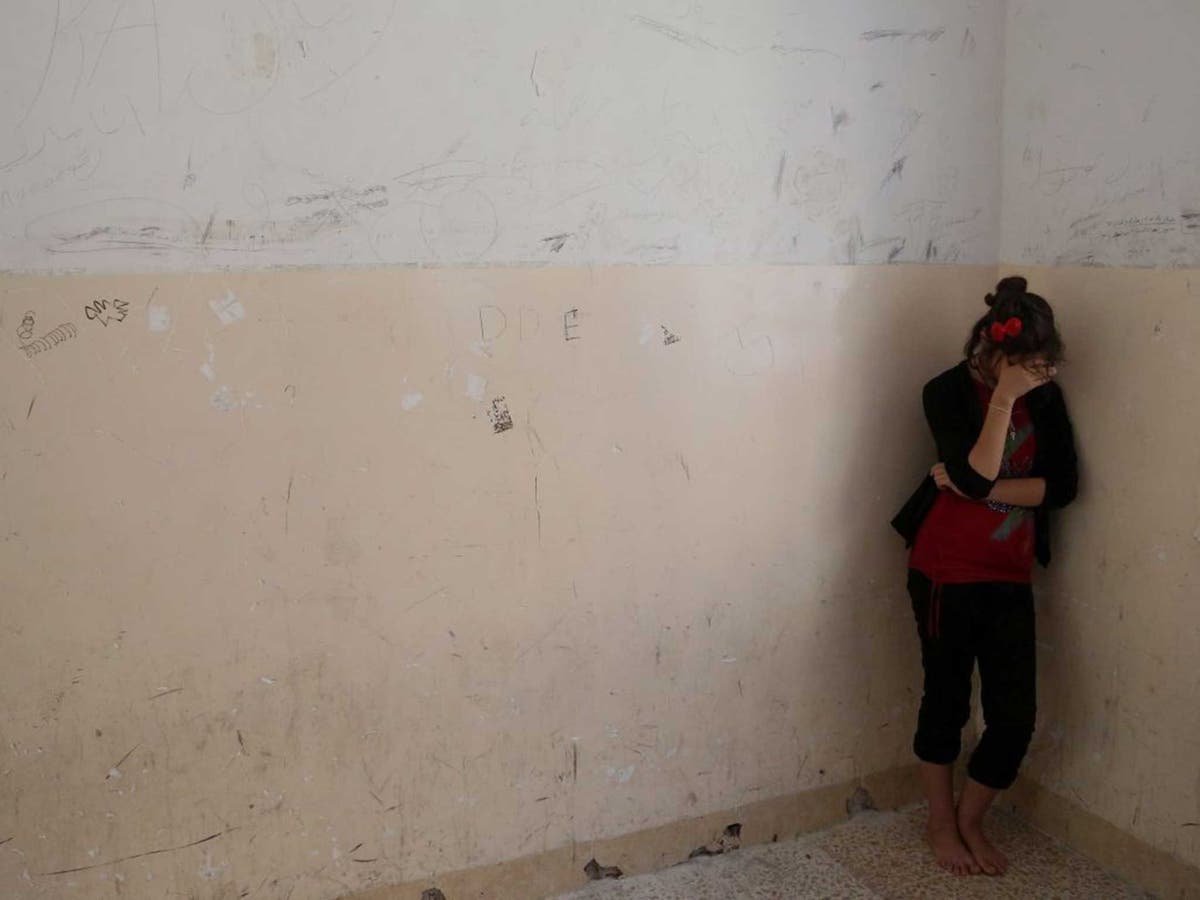 Life under Isis: Captured teenage girl tells story of horrendous abuse ...