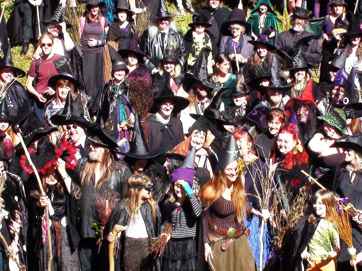 British witches demand justice for the Bideford Three executed 300 ...