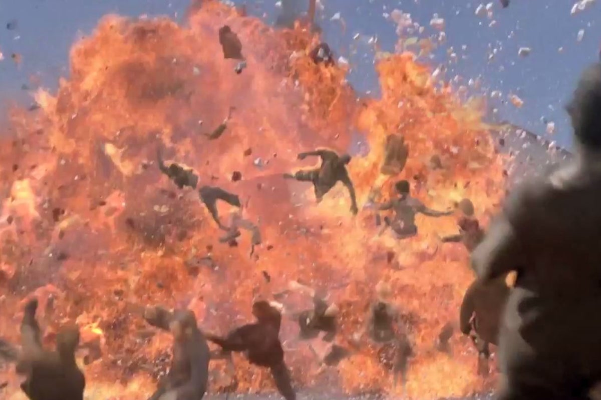 Walking Dead season 5: New trailer teases massive zombie explosion ...