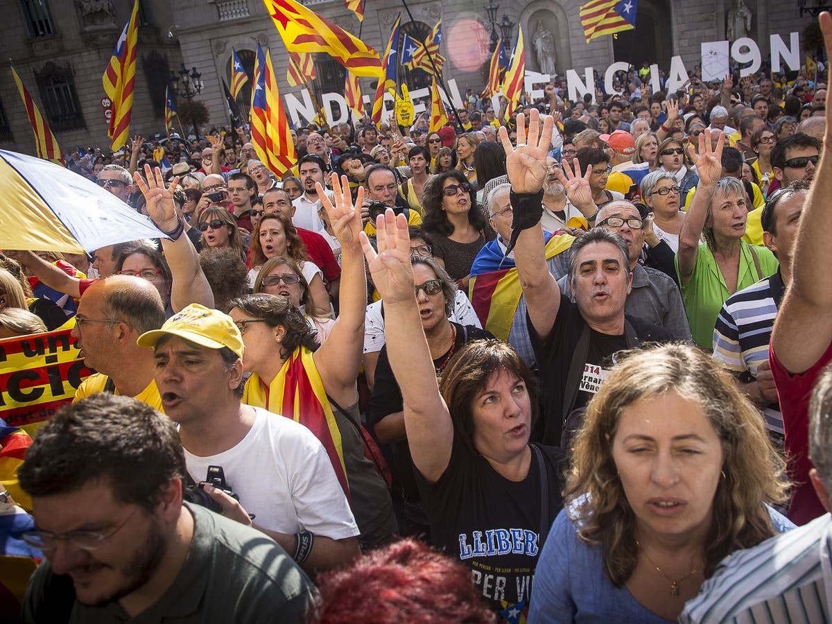 Catalonia independence: 80% vote to split from Spain | The Independent ...