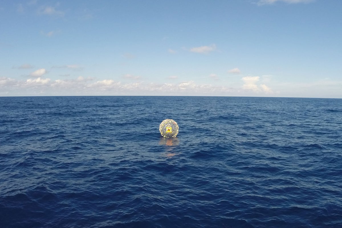 Reza Baluchi, ‘bubble man’ attempting to float to Bermuda in a homemade ...