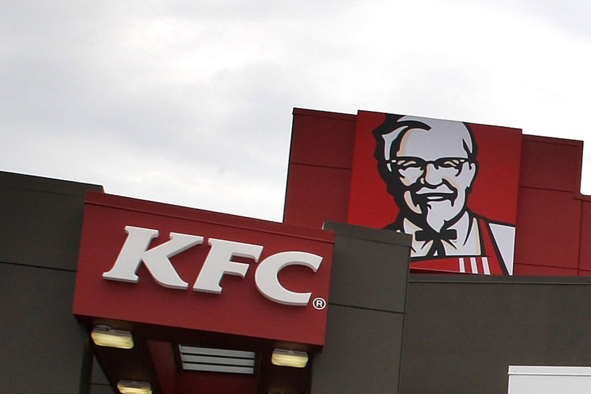 KFC owner Yum Brands issues profit warning on China food scandal | The ...