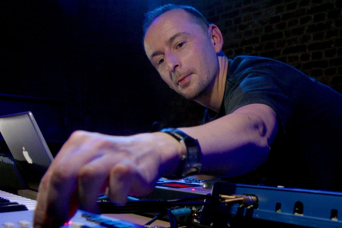 Mark Bell dead: Long-time Bjork collaborator and member of electronic ...