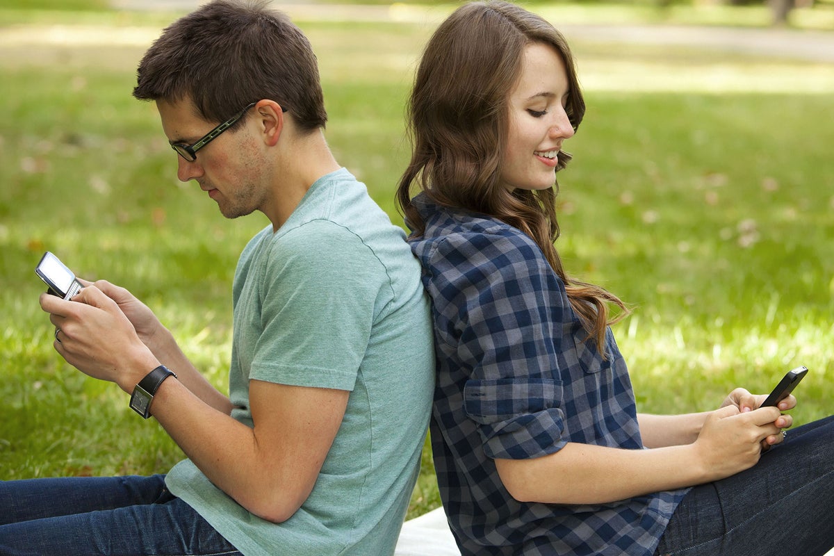 What do the text messages between you and your partner reveal about ...