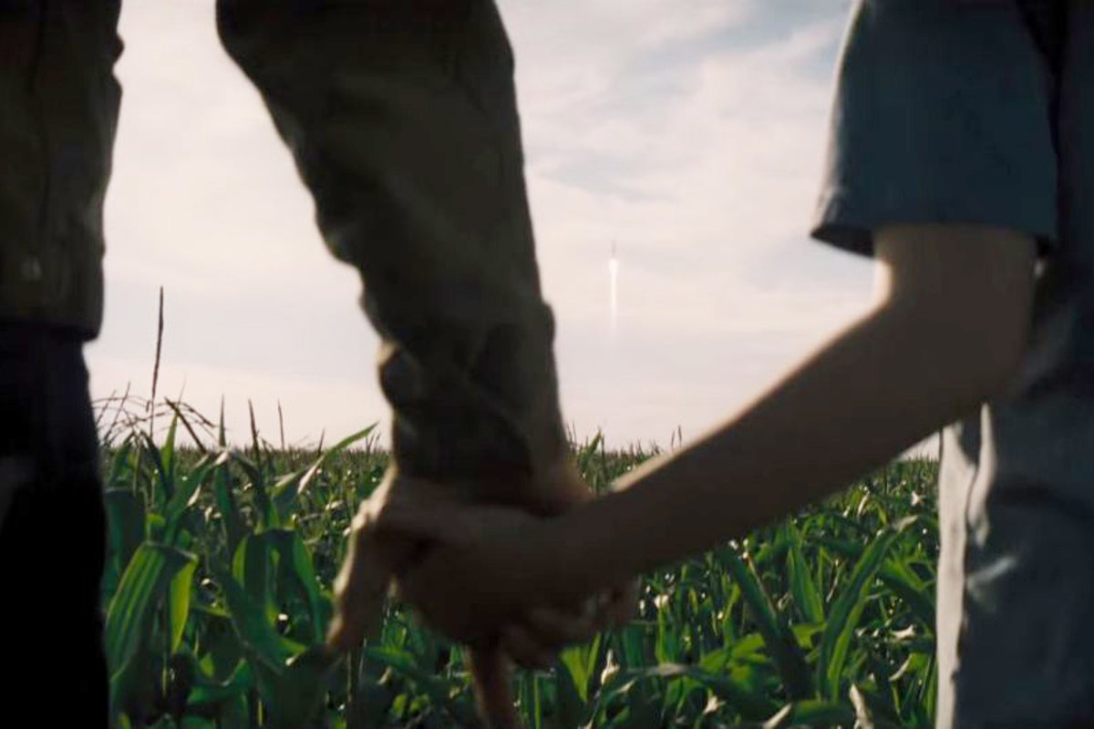 christopher nolan interstellar cornfield