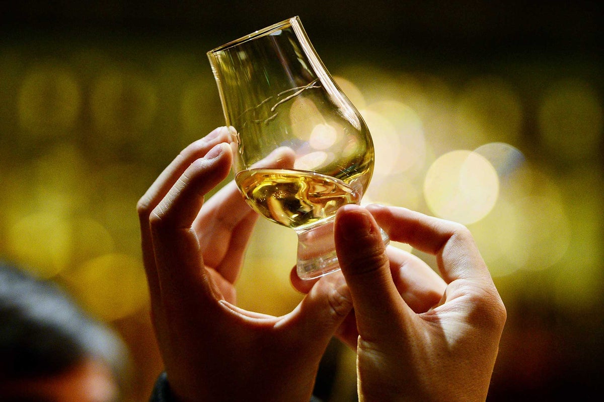 'Best whisky in the world' prize won by Japanese single malt for first ...