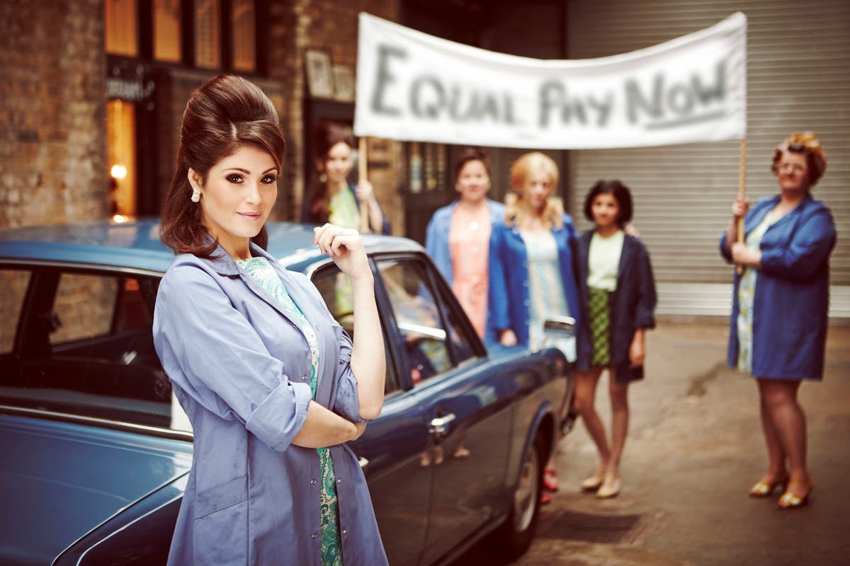 Made in Dagenham, First night review: Gemma Arterton leads the musical ...