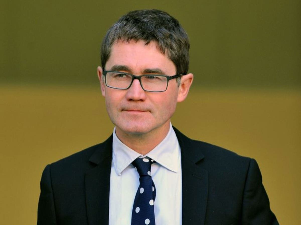 Phone hacking: Former Sunday Mirror journalist Graham Johnson admits to ...