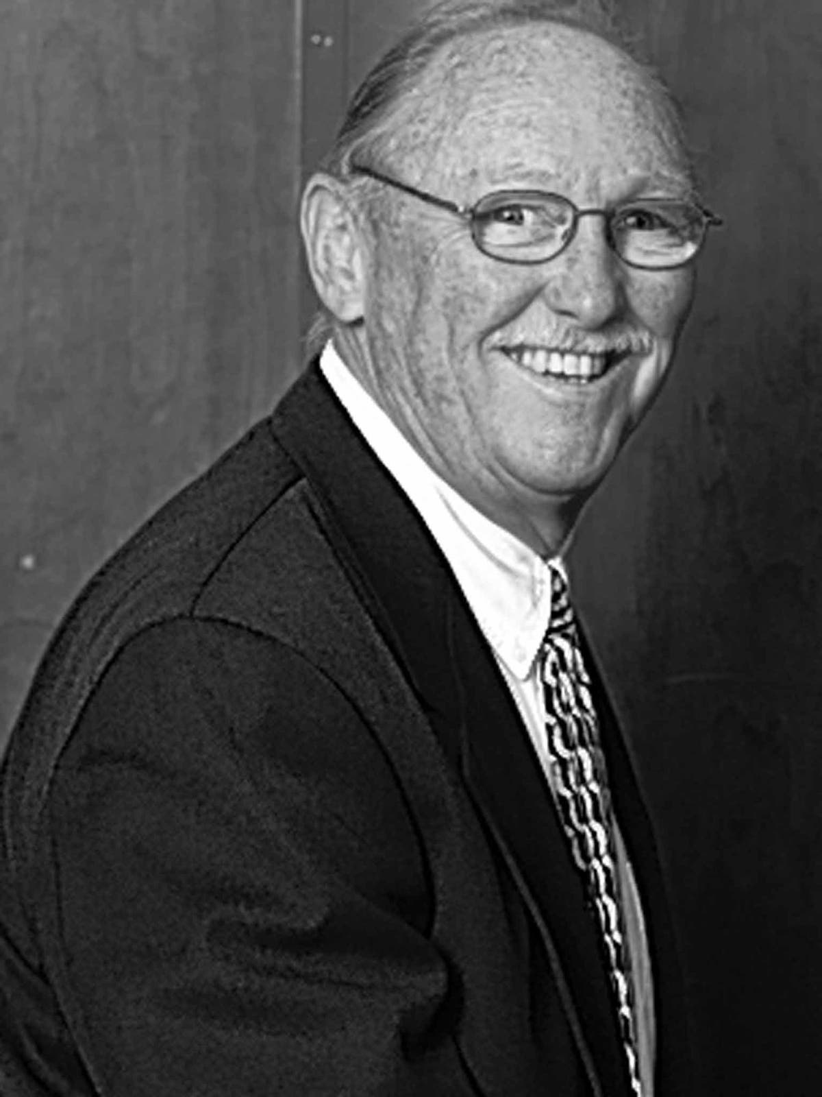 Thomas Sneddon: Californian district attorney who twice prosecuted the ...