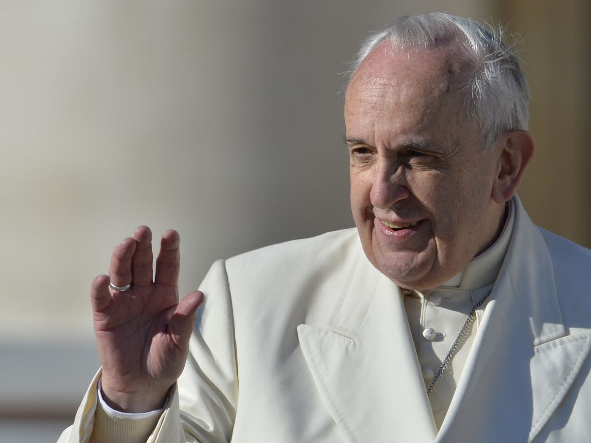 Charlie Hebdo: Pope slams 'deviant forms of religion' in wake of Paris ...